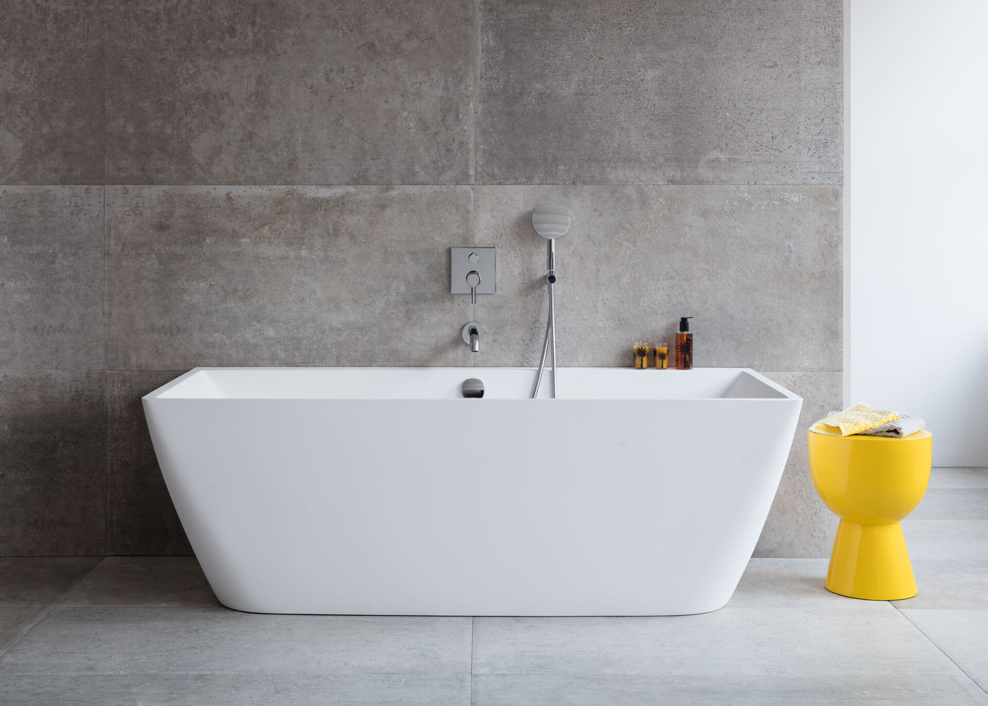 The Ultimate Answer: How Many Gallons Are in Your Bathtub? - Home Motivated